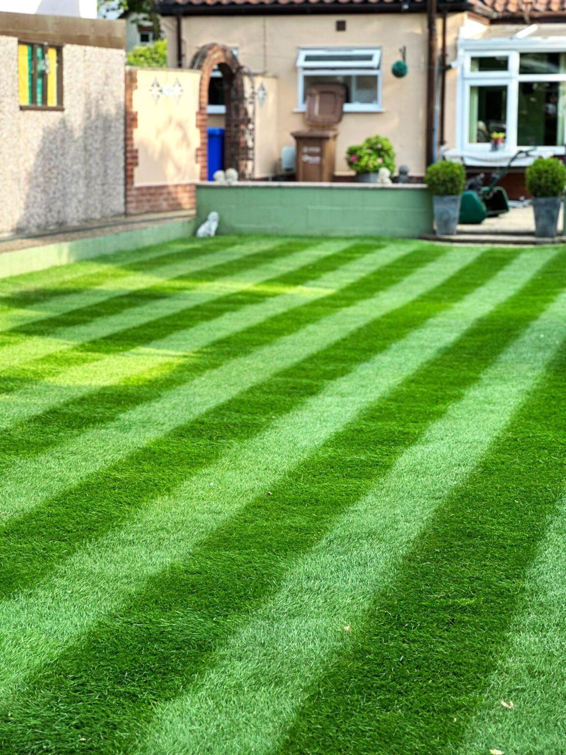 Master The Art of Mowing Different Lawn Patterns - Joe's Lawn Care